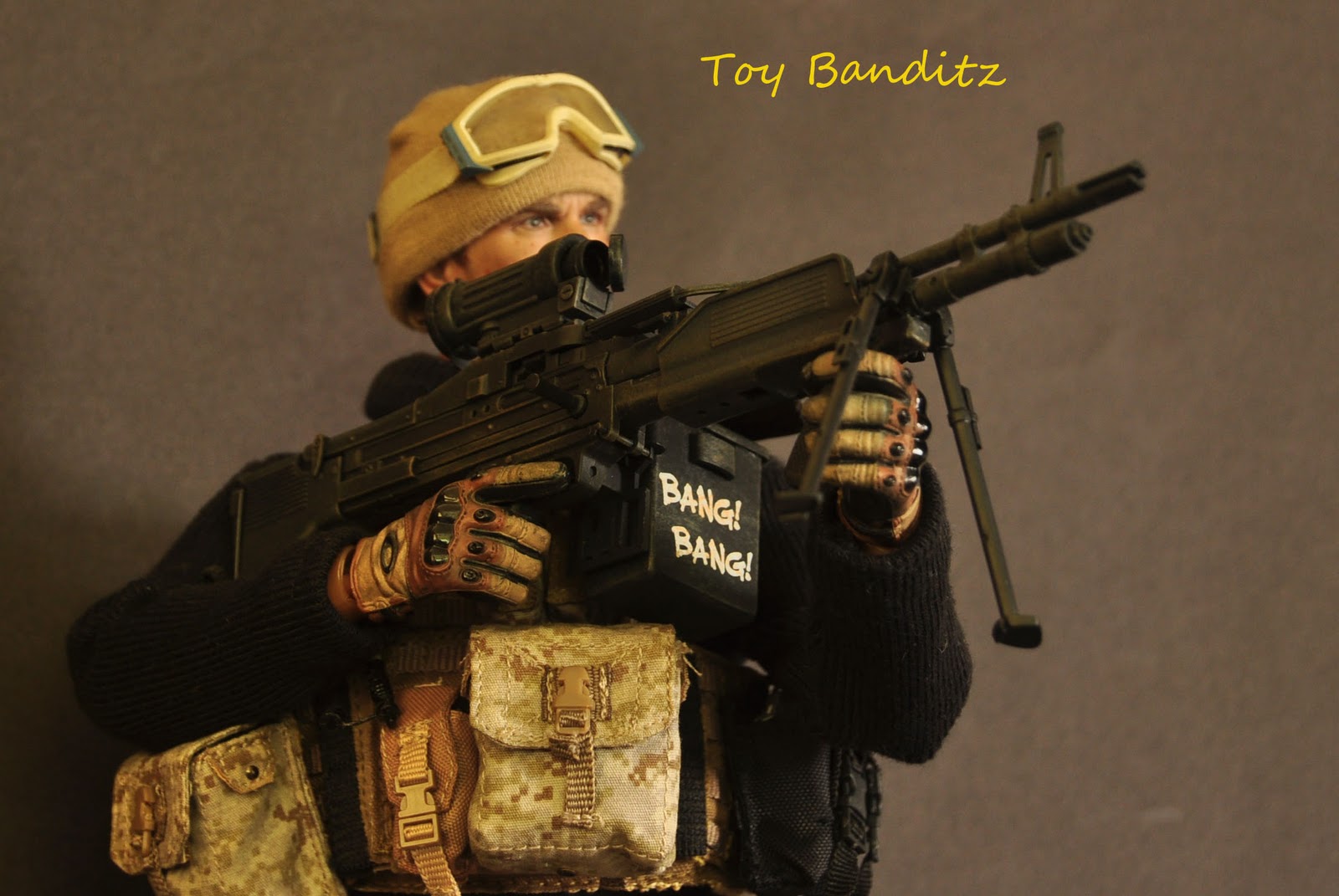 toy banditz: NAVY SEAL GUNNER KITBASH