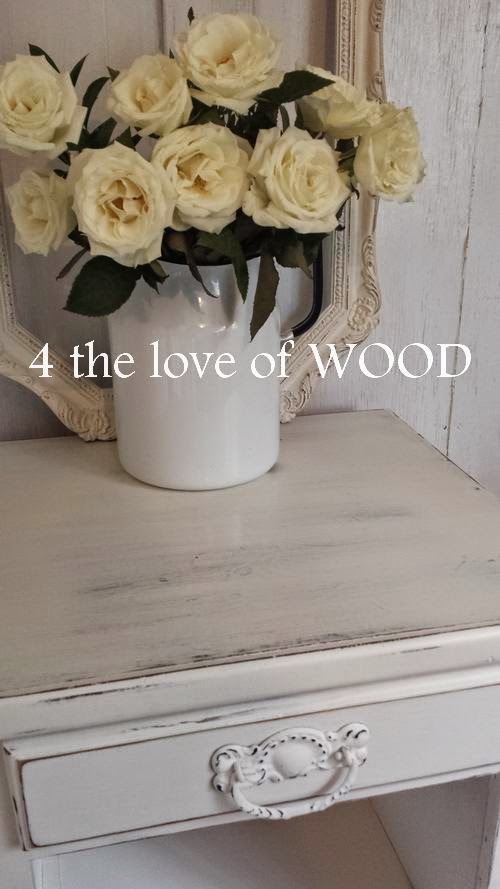 4 the love of wood: FRESH FLOWERS ON A SHABBY CHIC BEDSIDE TABLE ...