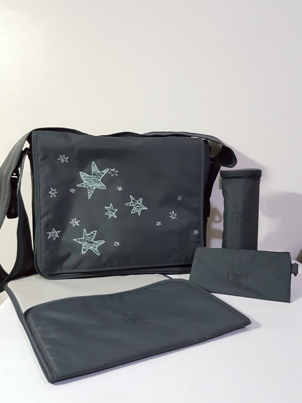 Baby's Multi-compartment Lassig Diaper Bag - Mommy Practicality