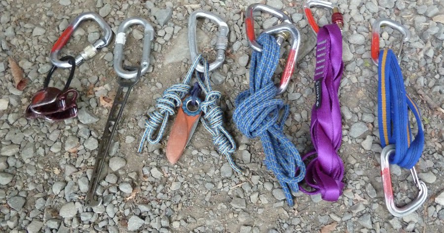 Bigfoot Mountain Guides: Improvised Self Rescue