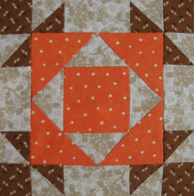 Starwood Quilter: Mystery Block Quilt Block