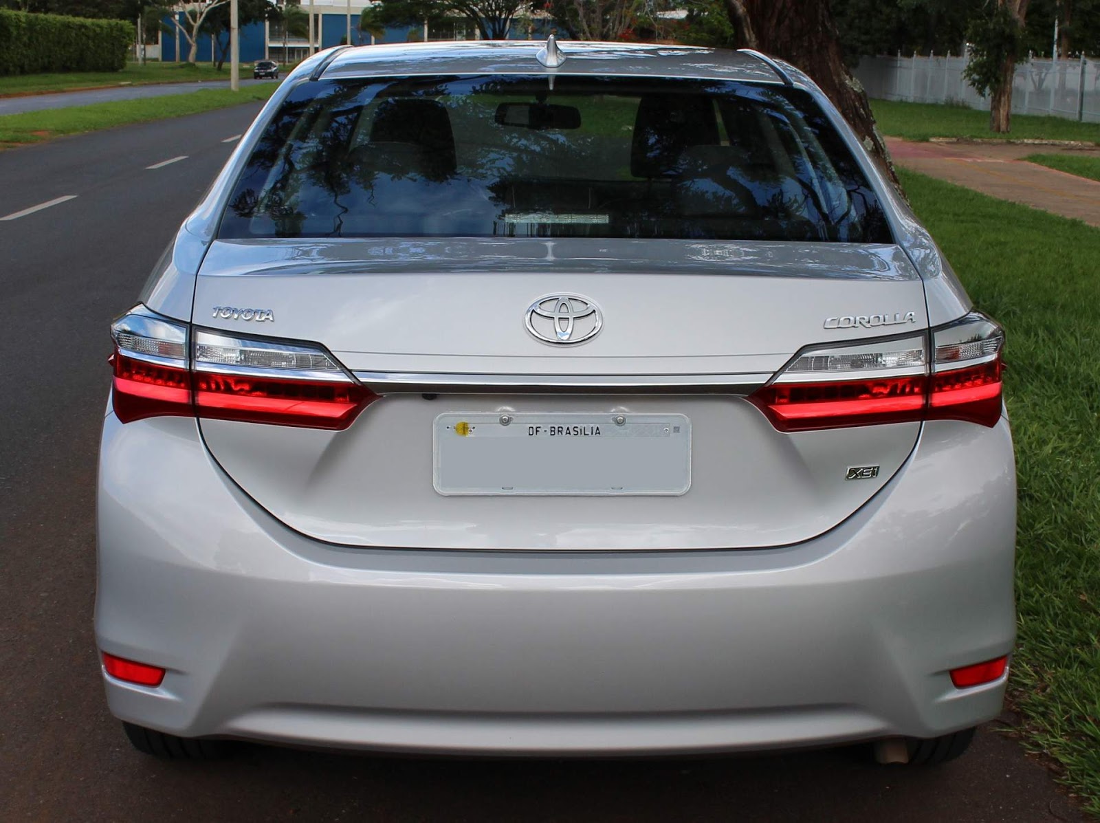 Toyota Corolla XEi 2018: preço, consumo - vídeo-avaliação