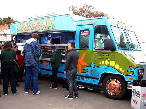 Universal Food Trucks: Trucks for Thursday 9/13