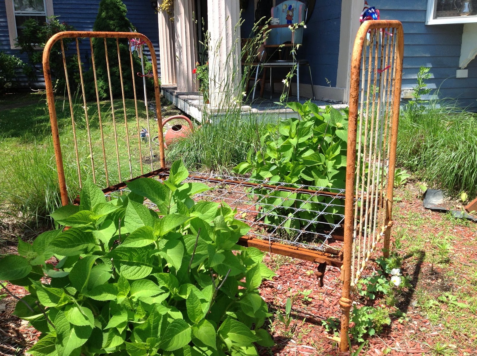 C. Dianne Zweig - Kitsch 'n Stuff: What Would You Do With An Old Rusty ...