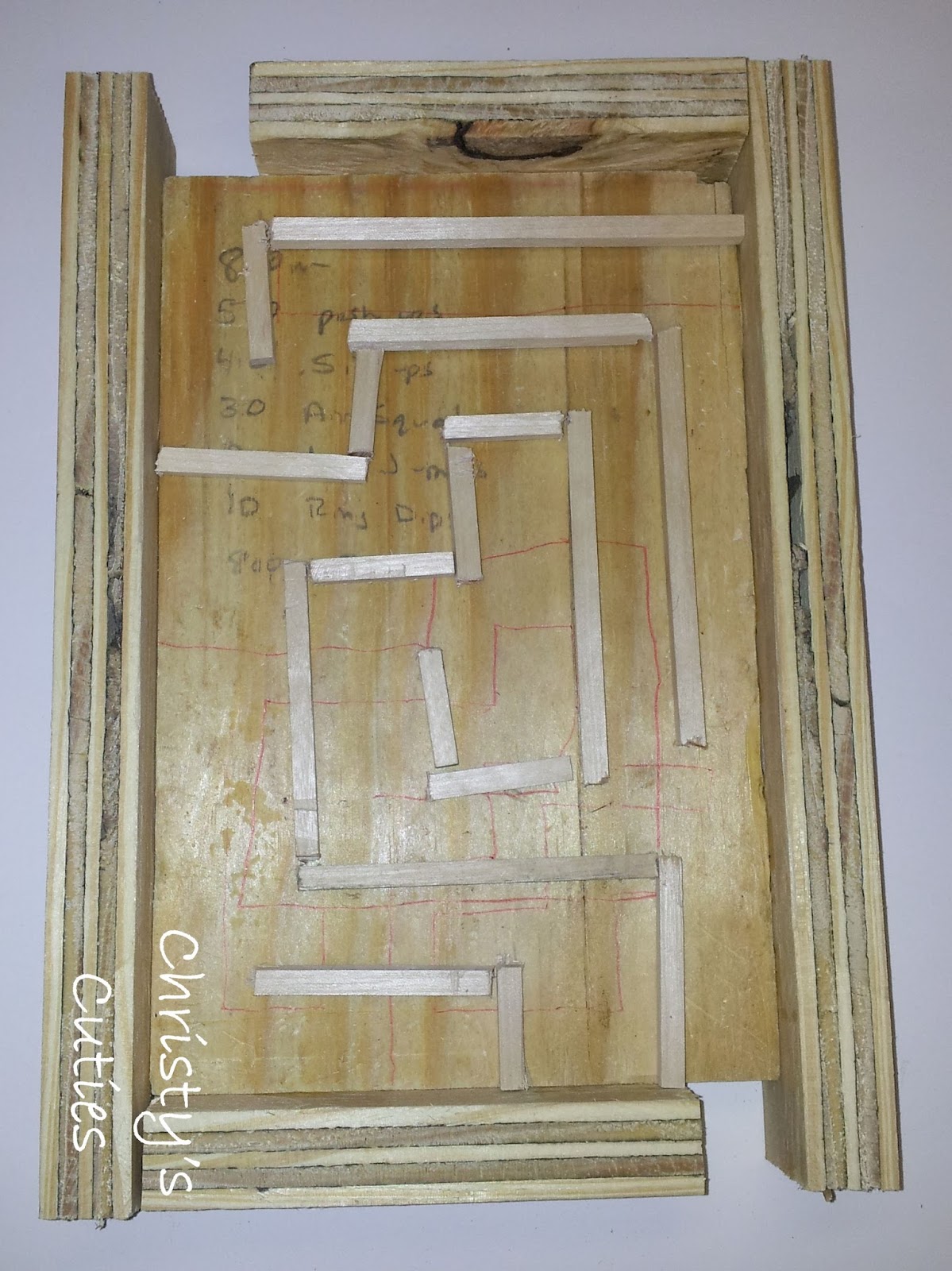 Christy's Cuties: DIY Marble Maze {Tutorial}