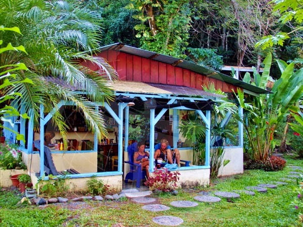 VIVIR VIAJANDO COMO MOCHILEROS: PUNTA BANCO, UN DESTINO PERDIDO DONDE ...