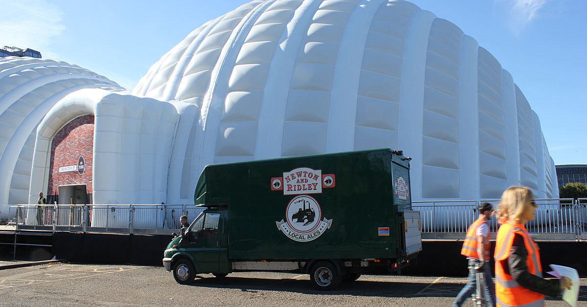 Coronation Street Blog: Pics: Coronation Street on Tour opens in Glasgow