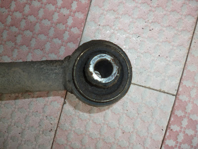 EilaRazi: DIY - Tukar Rear Control Lower Arm ( Tulang Anjing ) Proton ...