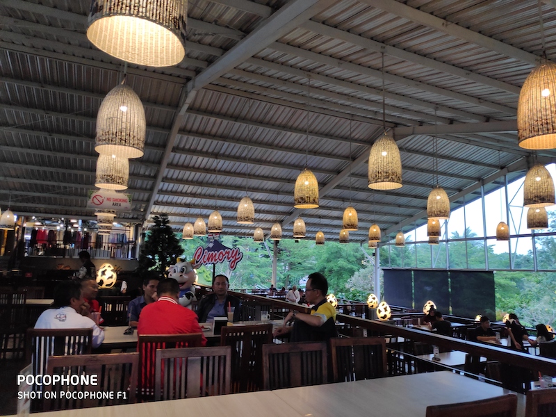 Wisata Cimory On The Valley Bawen, Semarang - Kisah Foto