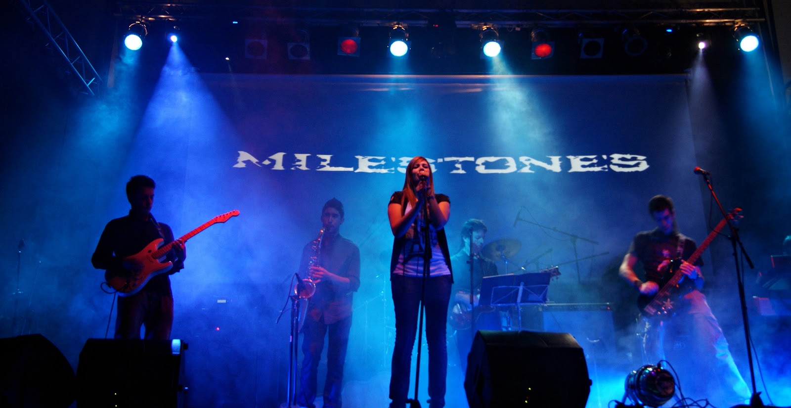 Las Púas de Hendrix: Milestones