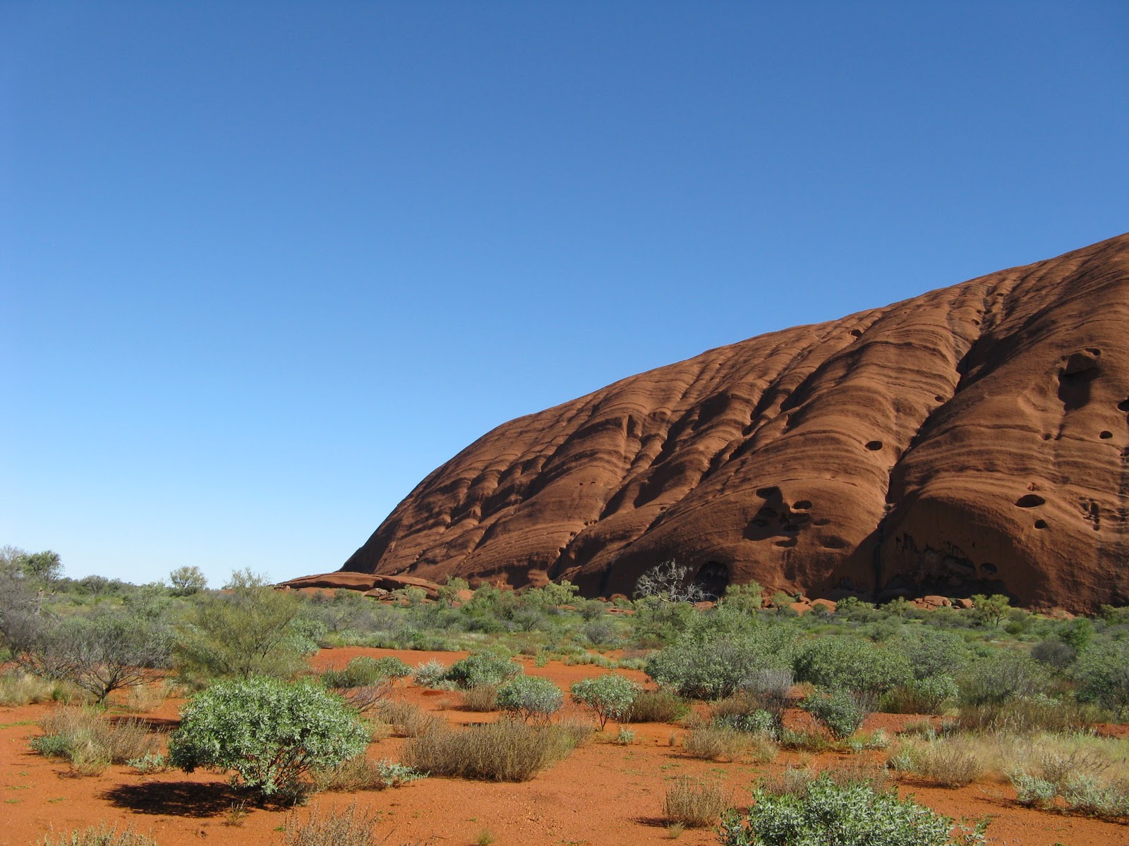 Battistones Abroad: Uluru and legends of Ayers Rock