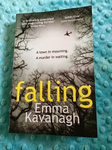 Book Review : Falling By Emma Kavanagh | Newcastle Family Life
