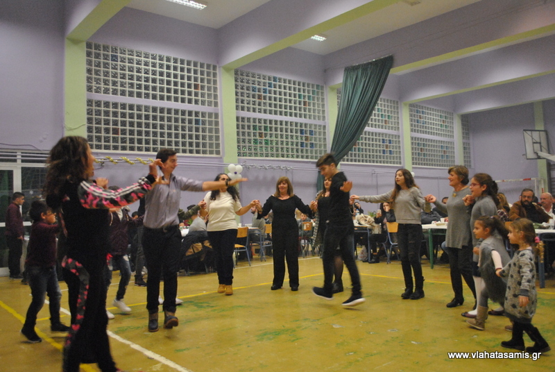 vlahata samis ΚΕΦΑΛΟΝΙΑ: Με άρτια διοργάνωση και αρκετό κέφι, ο χορός ...