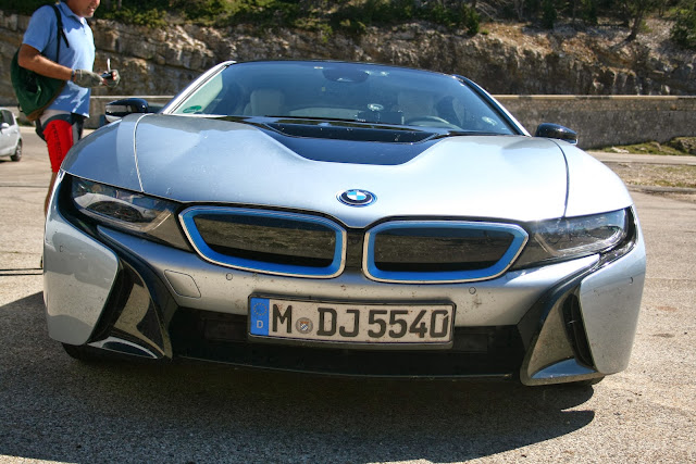 Town+Country BMW | MINI Markham Blog: Iconic Silver BMW i8 Spotted