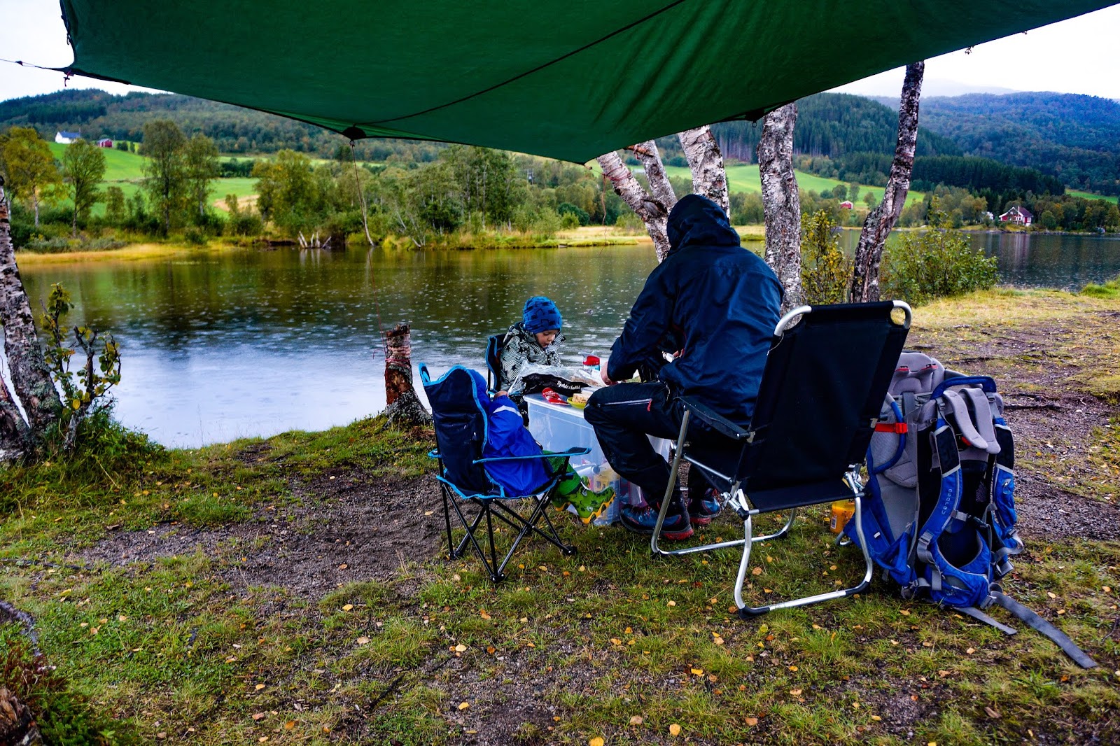 Hva trengs til høst-telttur med småbarn