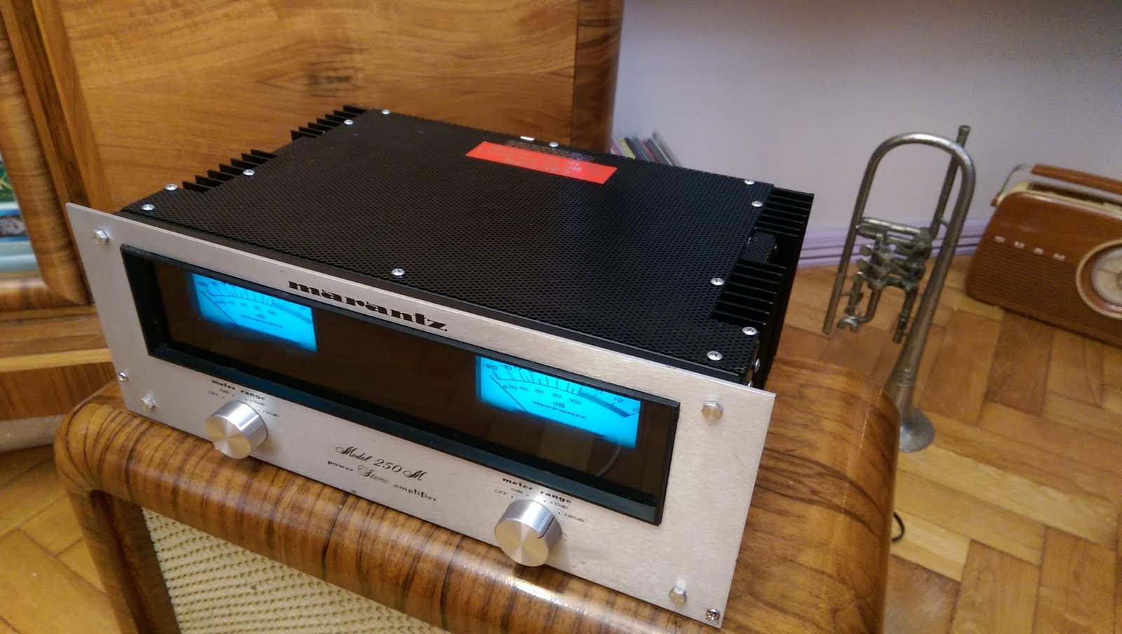 Marantz 250M - Power Amplifier | AudioBaza
