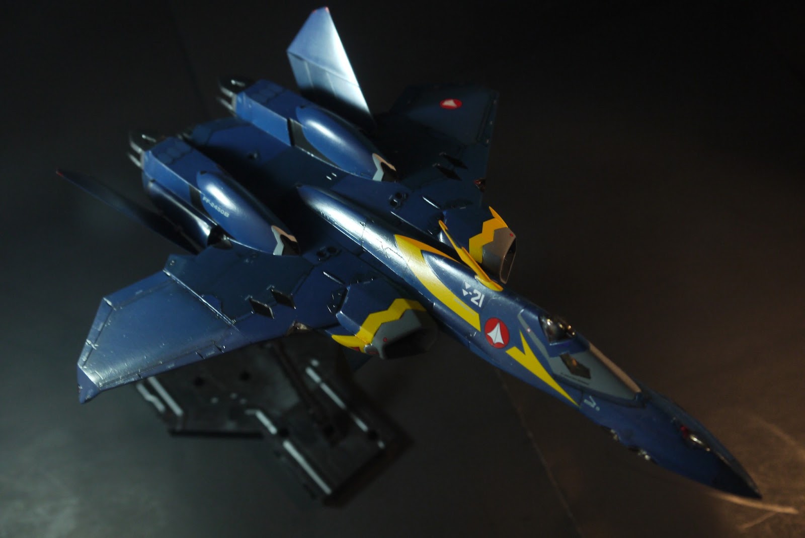 Mechs Without Skirts: 1/72 Hasegawa YF-21