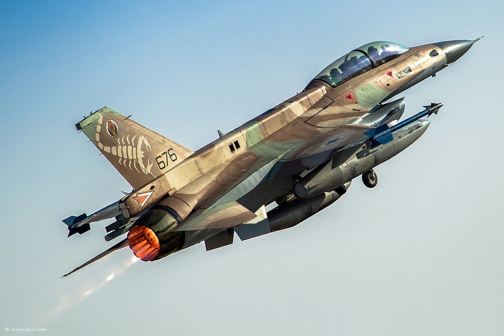 Military and Commercial Technology: Israel offers upgraded F-16s to ...