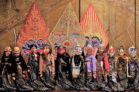 indonesian culture: The Other Traditional Art of Sunda