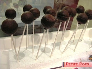 Petite Pops: bespoke baker of balanced desserts: Petite Pops goes to ...