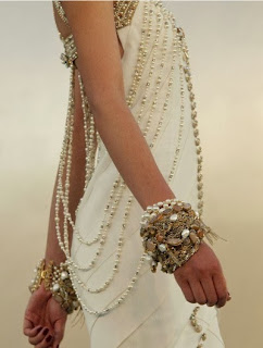 Stylish Styles: Nice accessories to the most beautiful woman