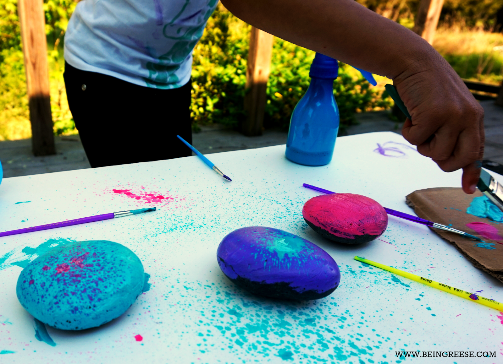 15 Messy Summer Activities For Toddlers And Preschoolers 15-messy-summer-activities-for-toddlers-and-preschoolers