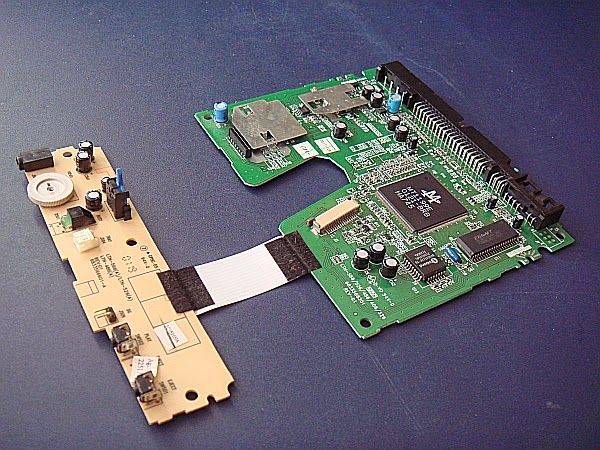BugWorkShop - 甲蟲工作室: Maxell MCD-ROM52 光碟機（CD-ROM Drive）PCB 板 – 拆解（三）