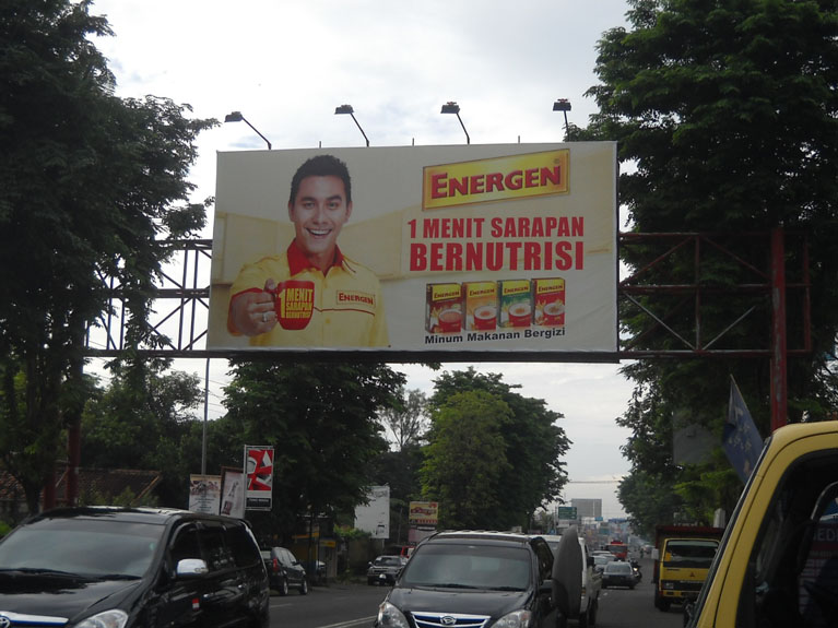 Info Seputar Reklame: SPESIFIKASI TEKNIS LAMPU BILLBOARD FRONTLIGHT