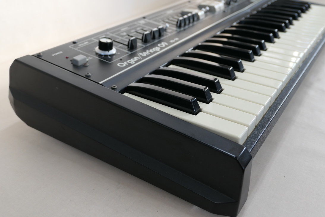 MATRIXSYNTH: Roland RS-09 Vintage Organ Strings Synthesizer