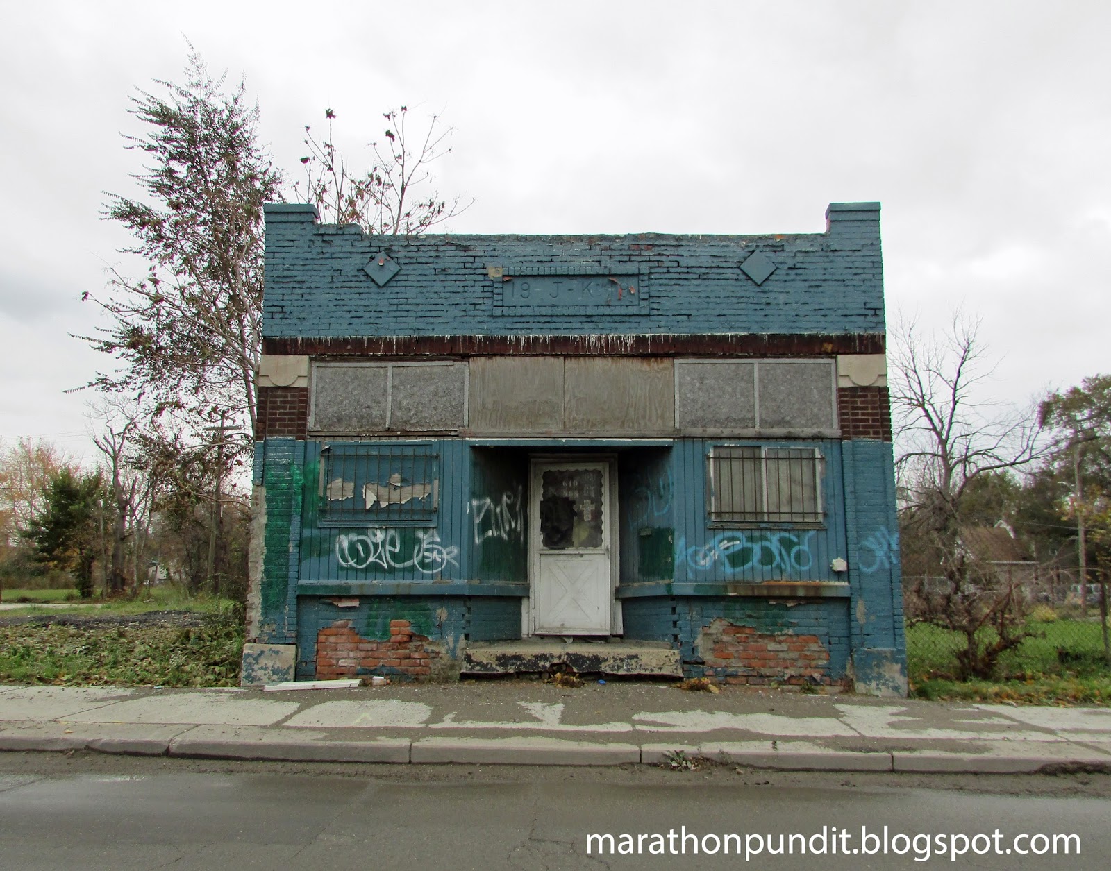 Marathon Pundit: The abandoned homes of Detroit's Delray neighborhood