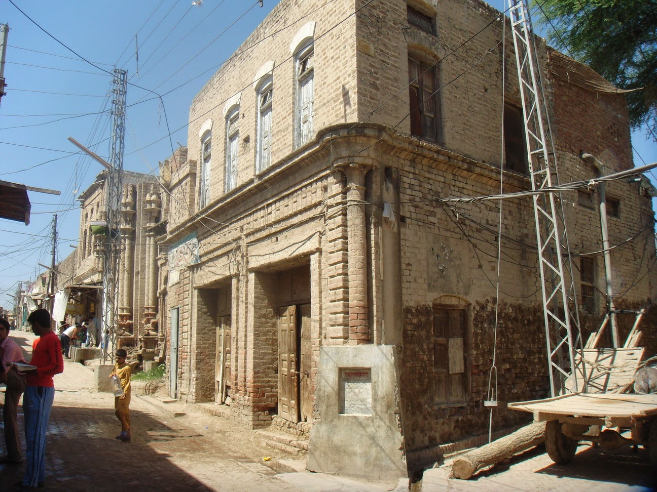 Pakistan Geotagging: Dipalpur: A historical city lost in time and ...