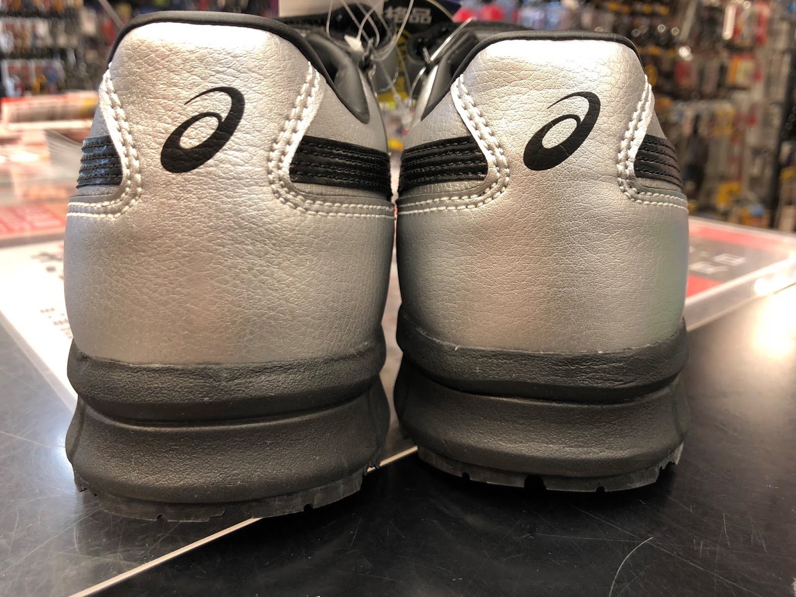 ワークハウス東京目黒店ブログ: アシックス ウィンジョブ CP301限定色