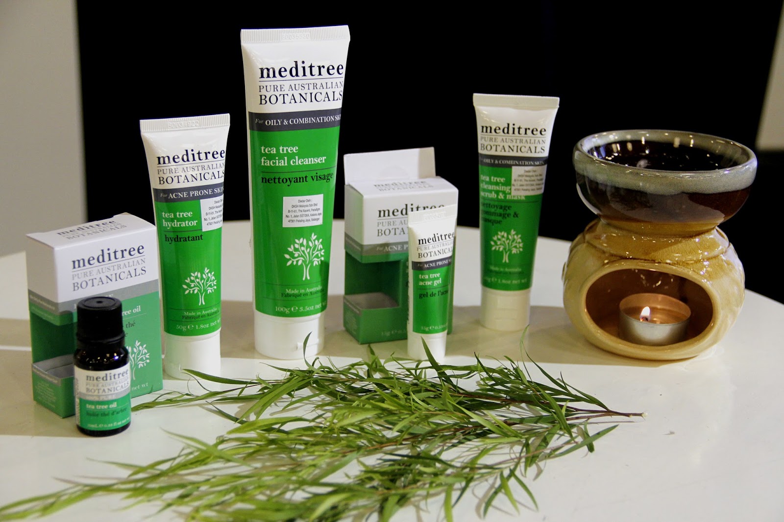 还在烦恼脸上的青春痘？Meditree茶树护肤系列使痘痘远离你！