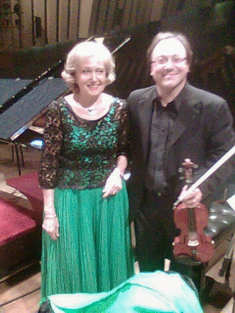 NOTICIAS Y EFEMERIDES MUSICALES Y DEL CINE: PÍA SEBASTIANI, UN 27 DE ...