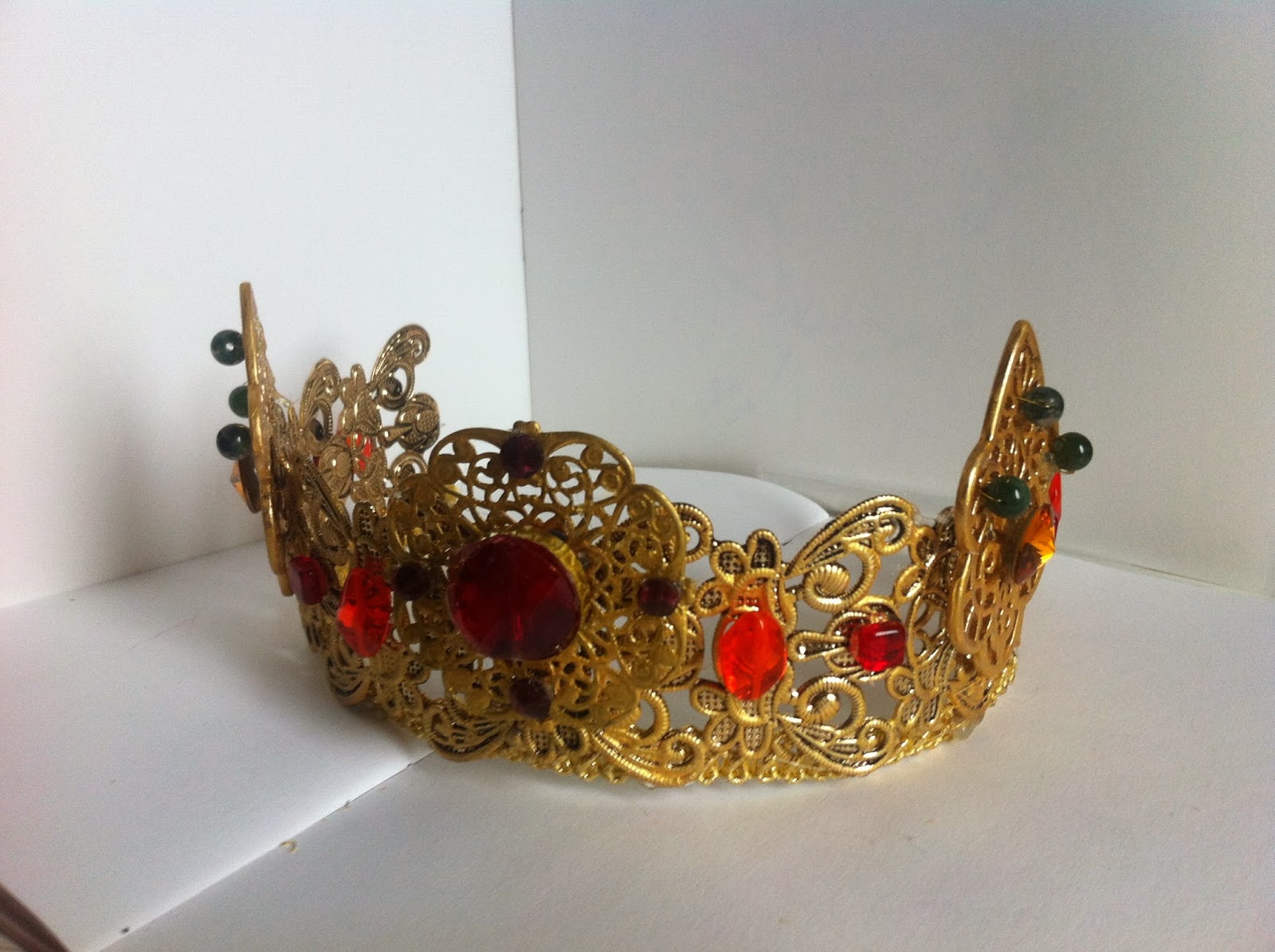 The Drawing Board: DIY D&G Crown