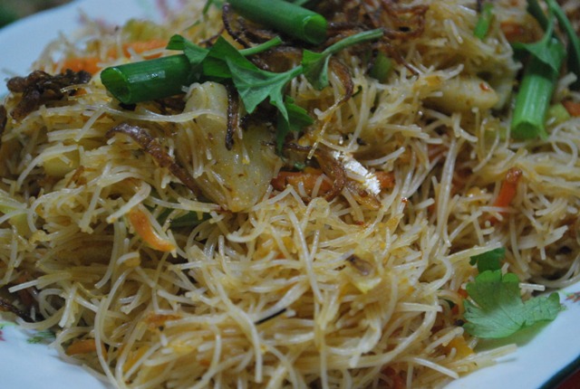 Cookery Pot - Secrets of Happiness: Mihun Goreng Ala Kampung (Tidak Pedas)