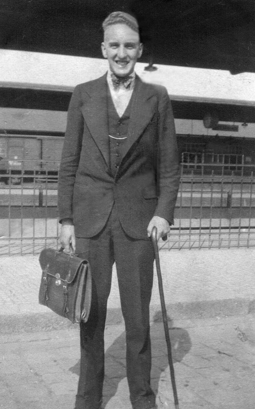 Hasler History: Arthur D Hasler Professional PhotoBio