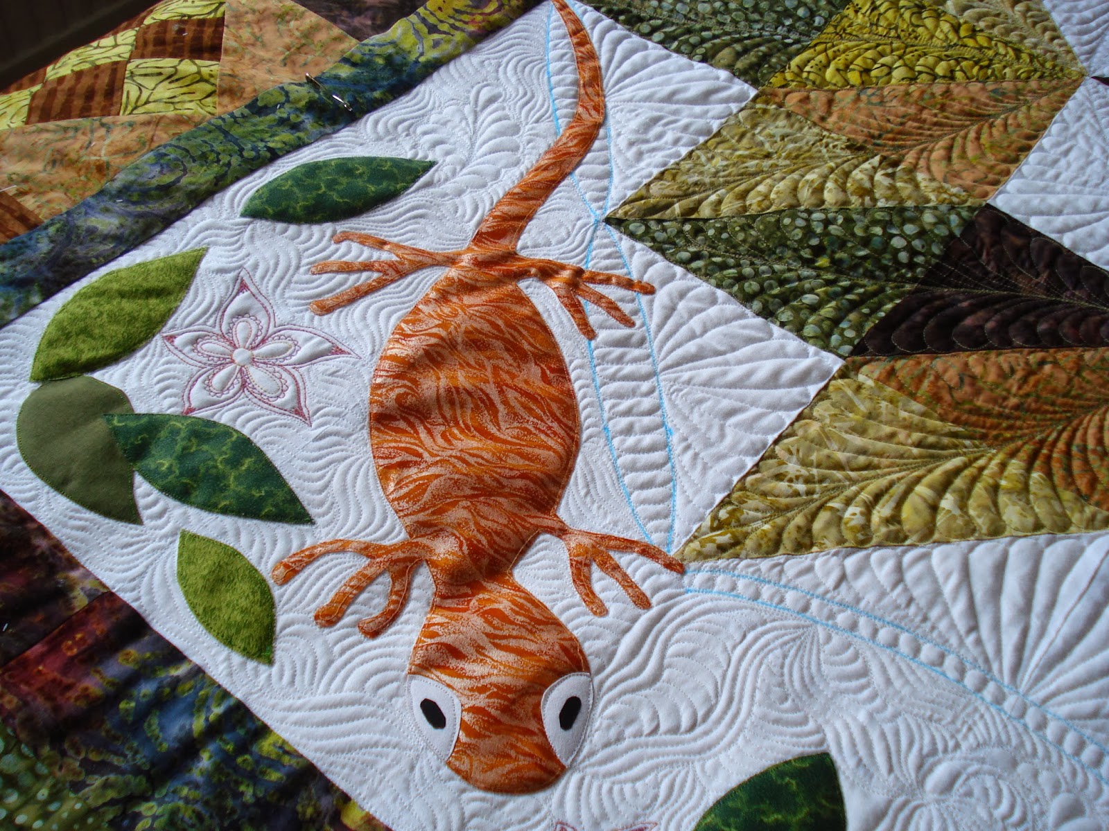 The Nifty Stitcher: Gecko Quilt