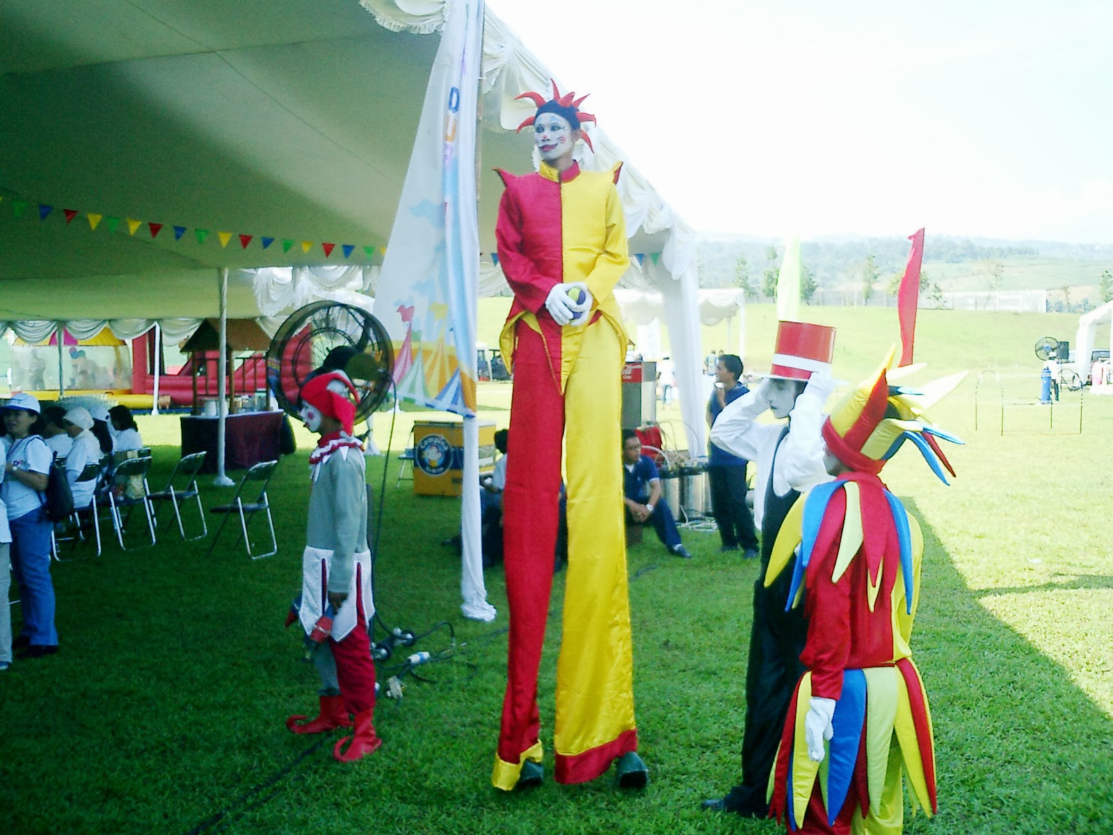 JUAL-SEWA BAJU BADUT dan PEMBUATAN KOSTUM MASKOT / COSPLAY BERBAGAI ...