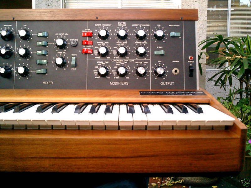 MATRIXSYNTH: MOOG MUSONICS MINIMOOG