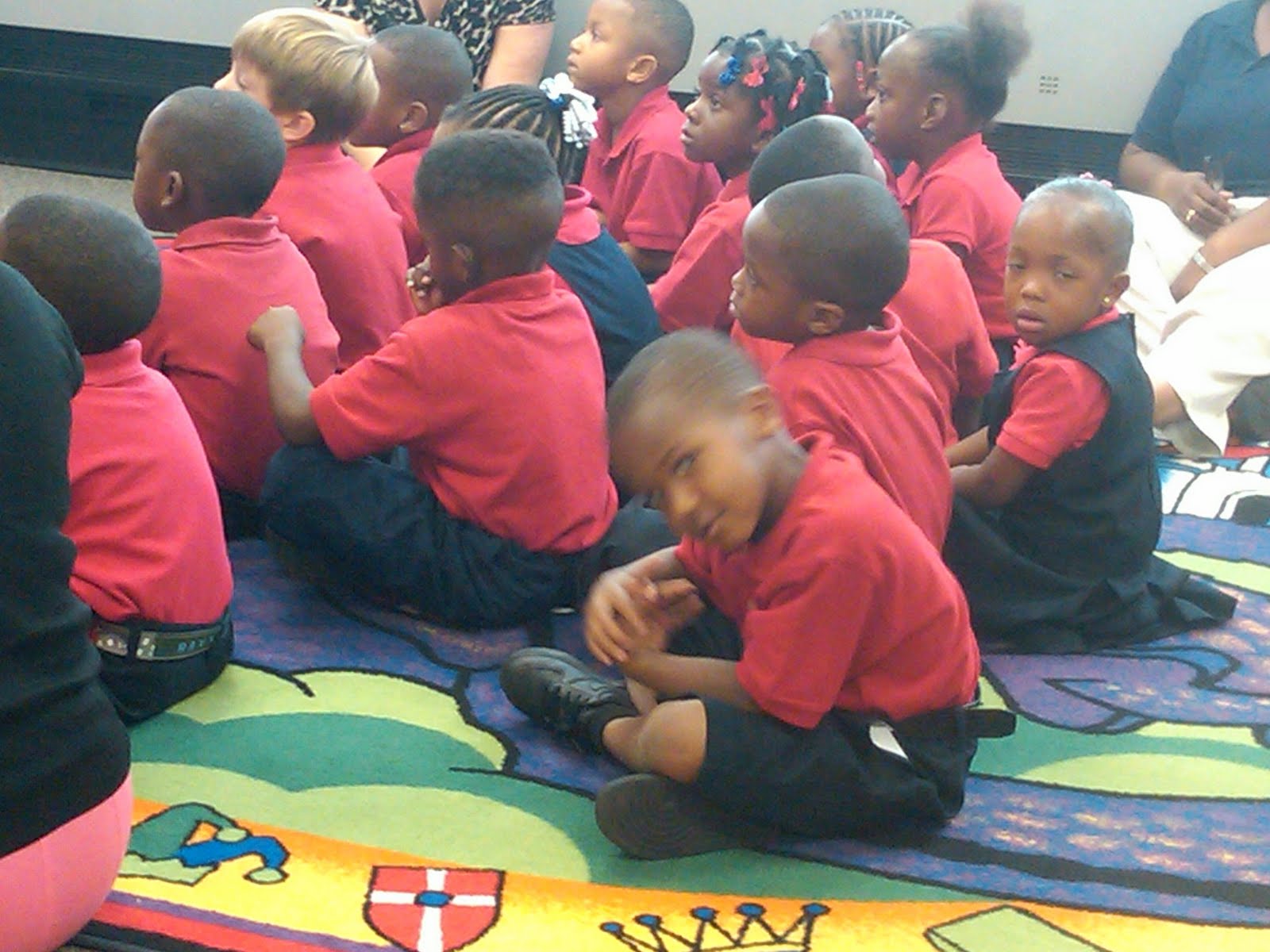 First Lady Dianne Bentley: Scholastic Book Donation: George Hall Elementary