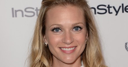 Celebrity Haircuts: AJ Cook different hairstyle looks