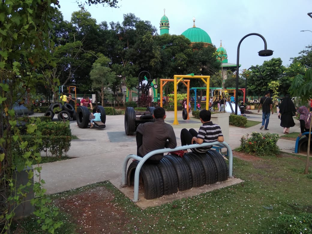 Taman Gajah Tunggal (Tangerang); Asik Buat Menghabiskan Waktu Di Sore Hari