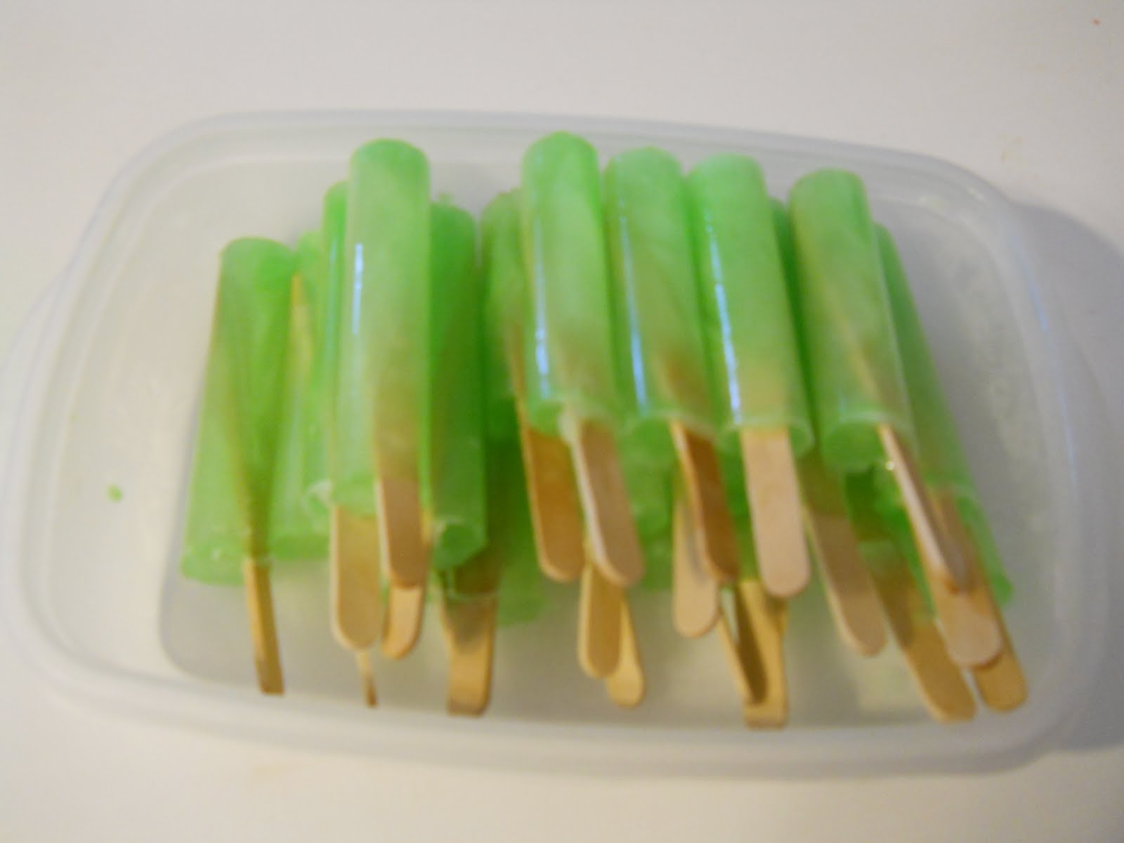 My Water Glass: Mini Popsicles