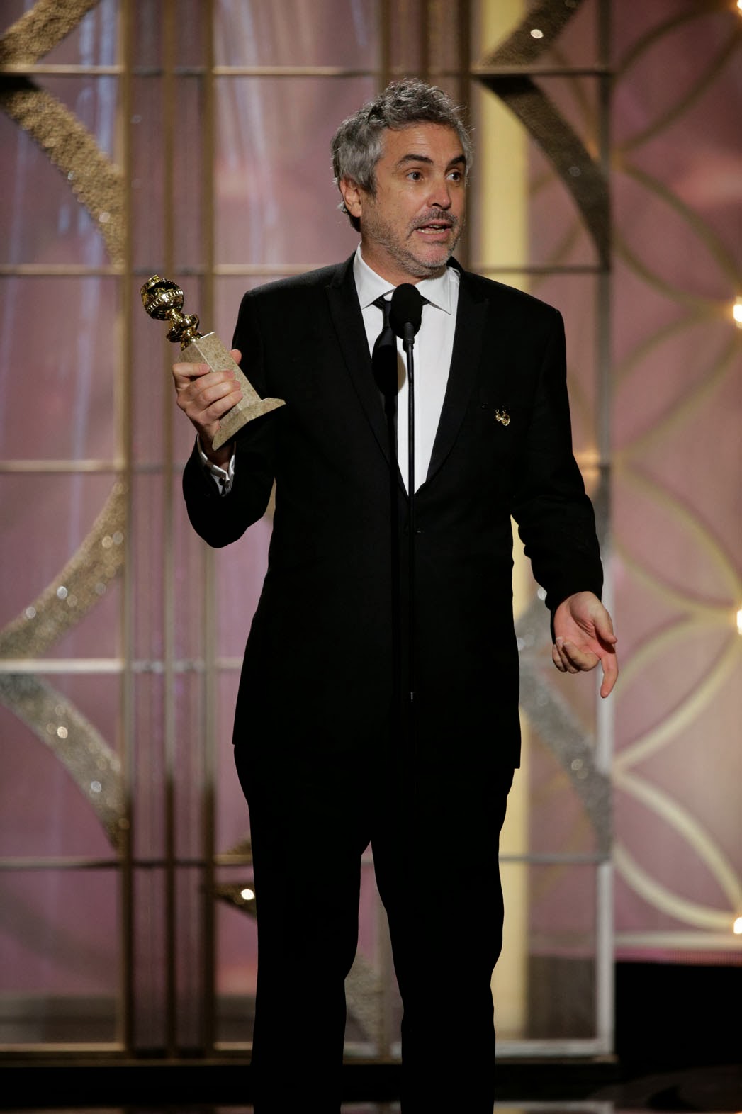 Quaron defends win his film "American" Gravity prize for best British ...