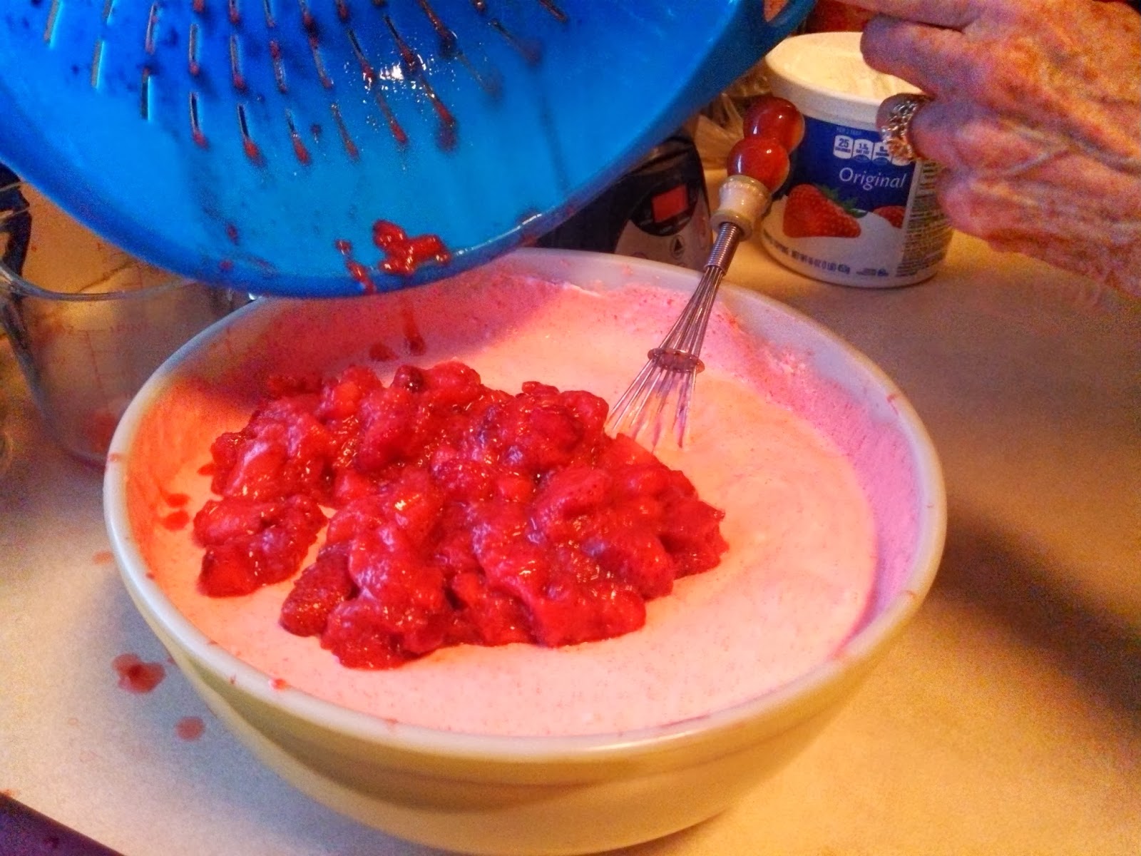 Completely Indie: Grandma's Yummy Pink Jello Recipe