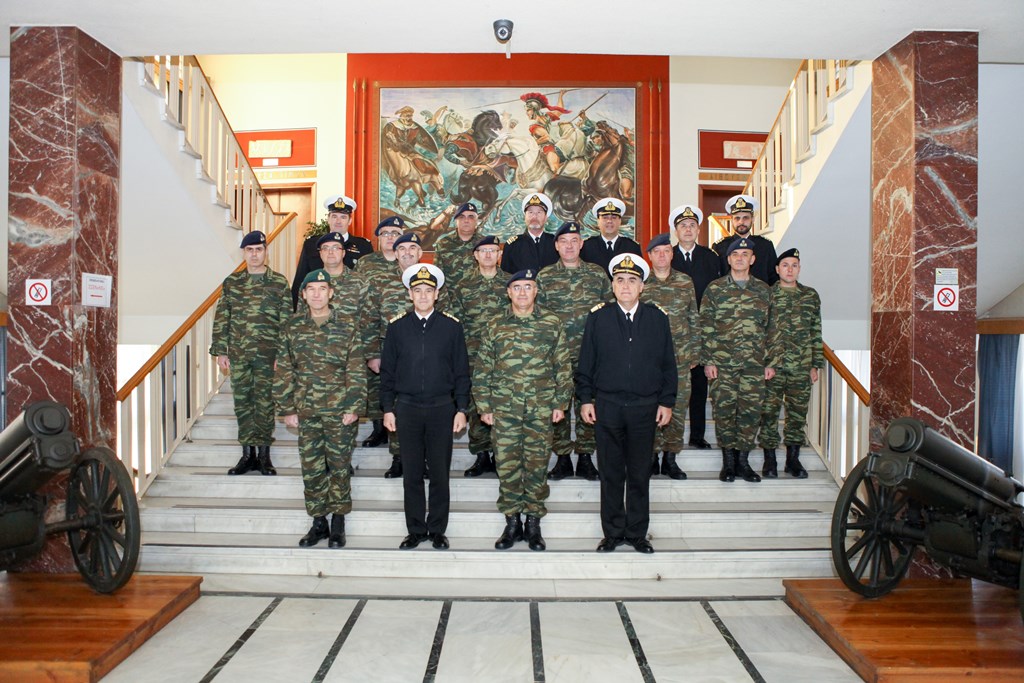 Επίσκεψη Αρχηγού Στόλου στην 1η ΣΤΡΑΤΙΑ - ΣΤΡΑΤΙΩΤΙΚΑ ΘΕΜΑΤΑ... ΕΠ ΩΜΟΥ