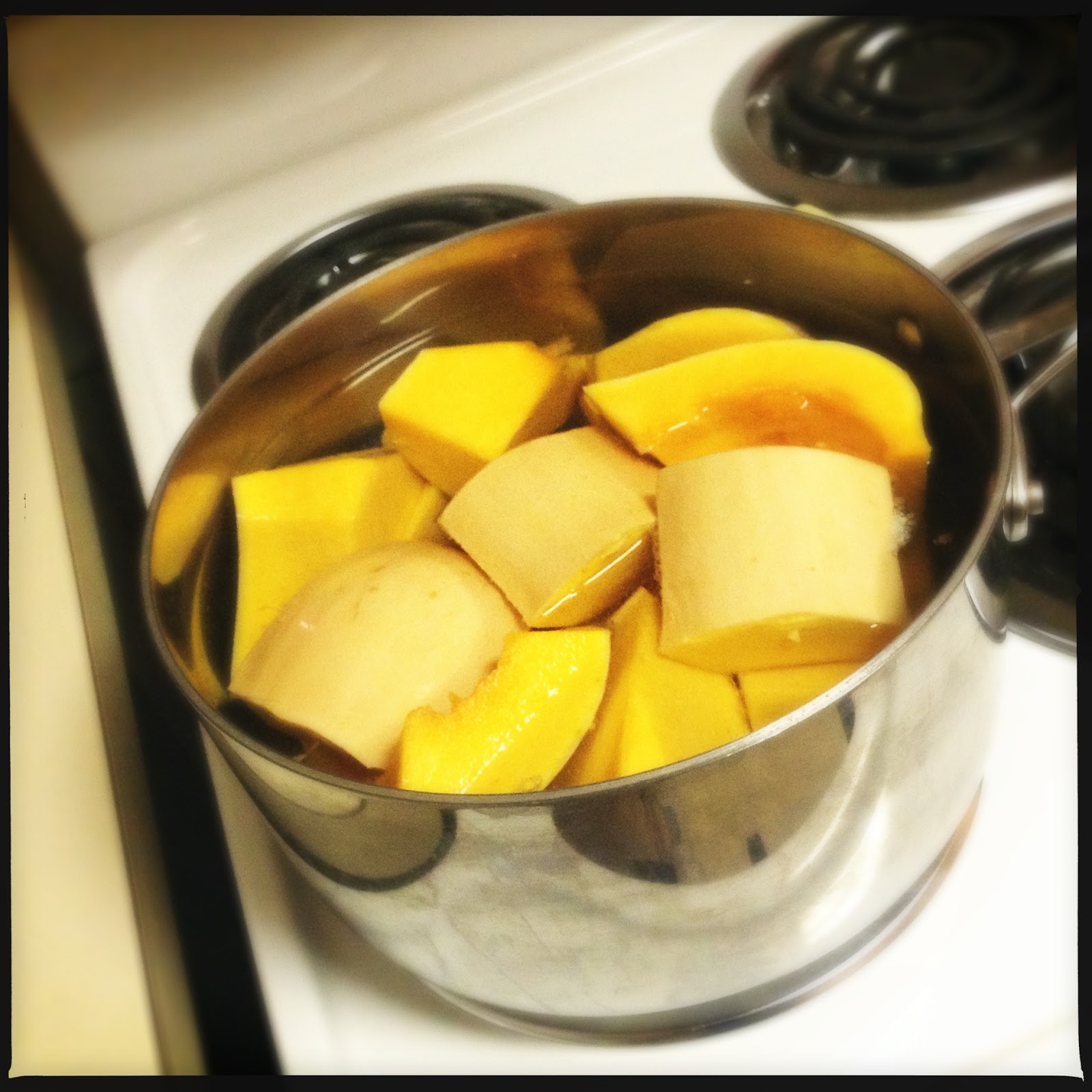 Step by Step in the kitchen: The Simplest Butternut Squash Soup
