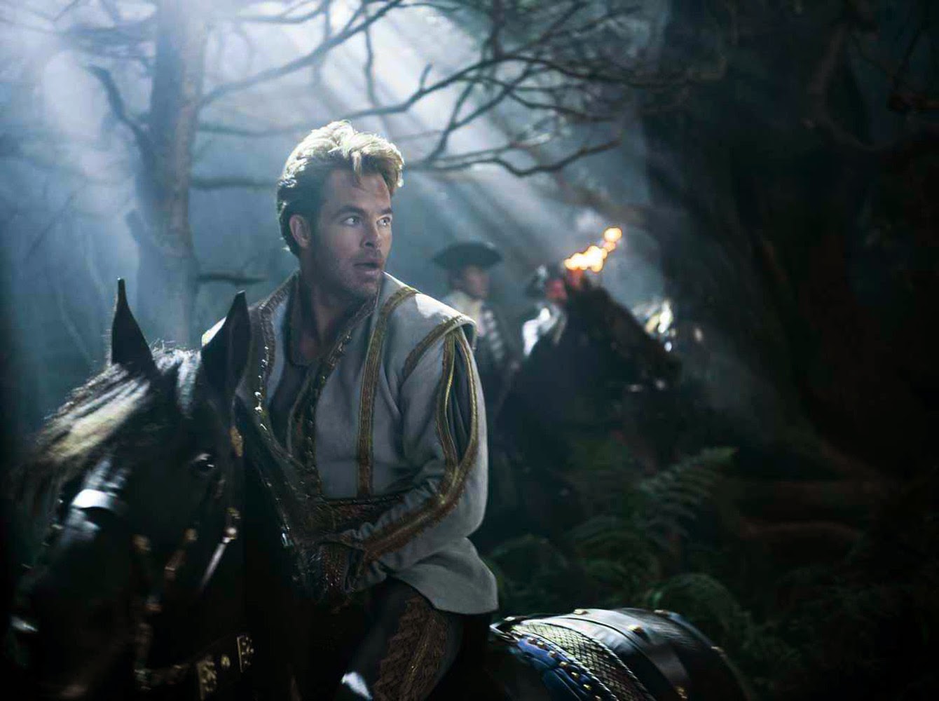 Digitista MediaWave: Disney's INTO THE WOODS unveils movie trailer