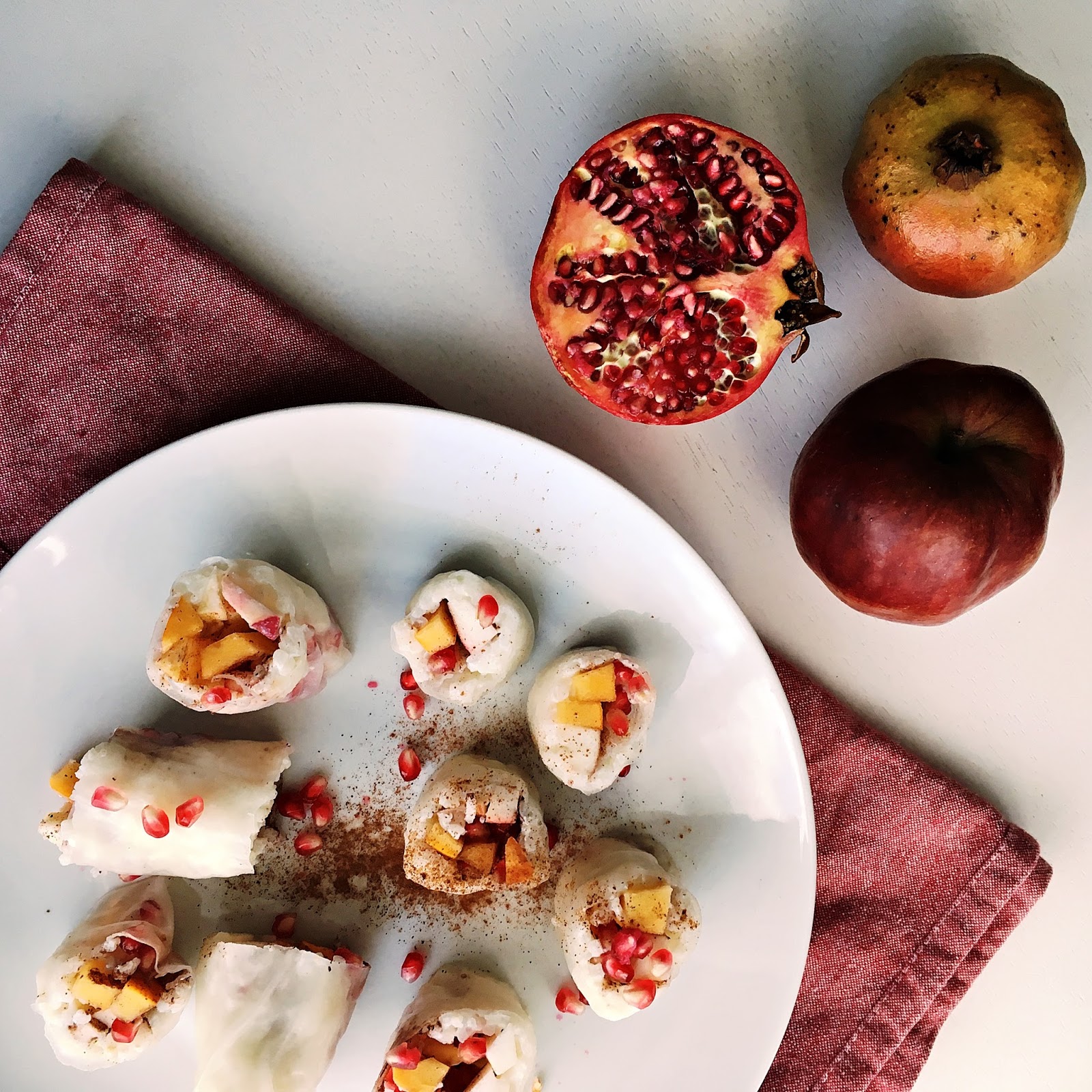 .jazzino.: Sügiseste puuviljadega magusad kevadrullid